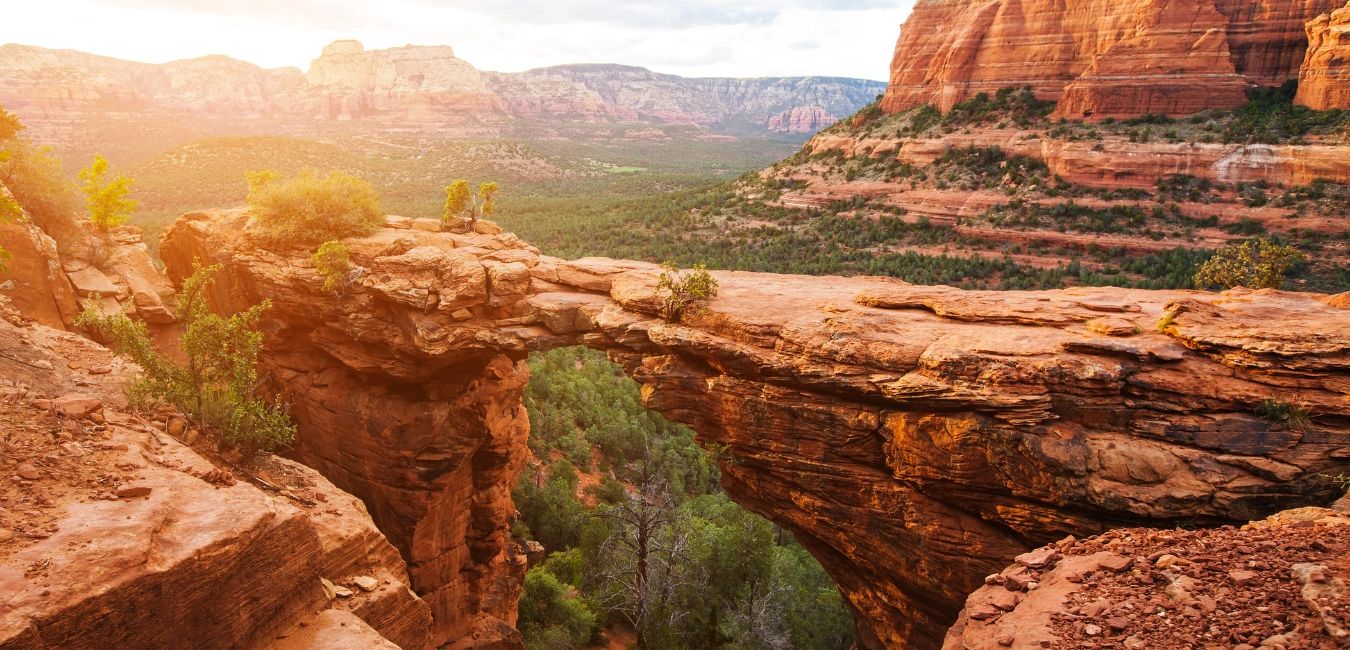 Crystal Magic Psychic Center - Sedona Psychics, Aura Photos