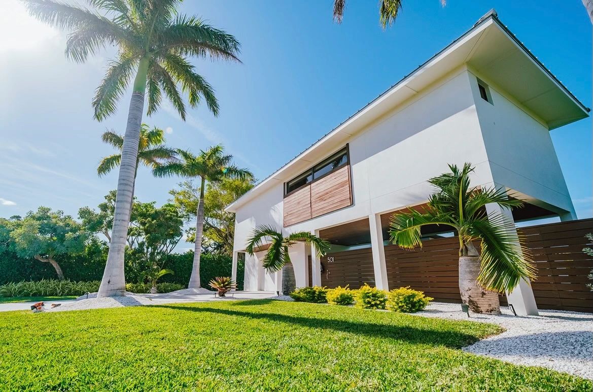 Lawn Care - Royal Roots