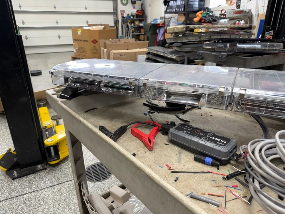 Code 3 RX2700 New demo bar (8)