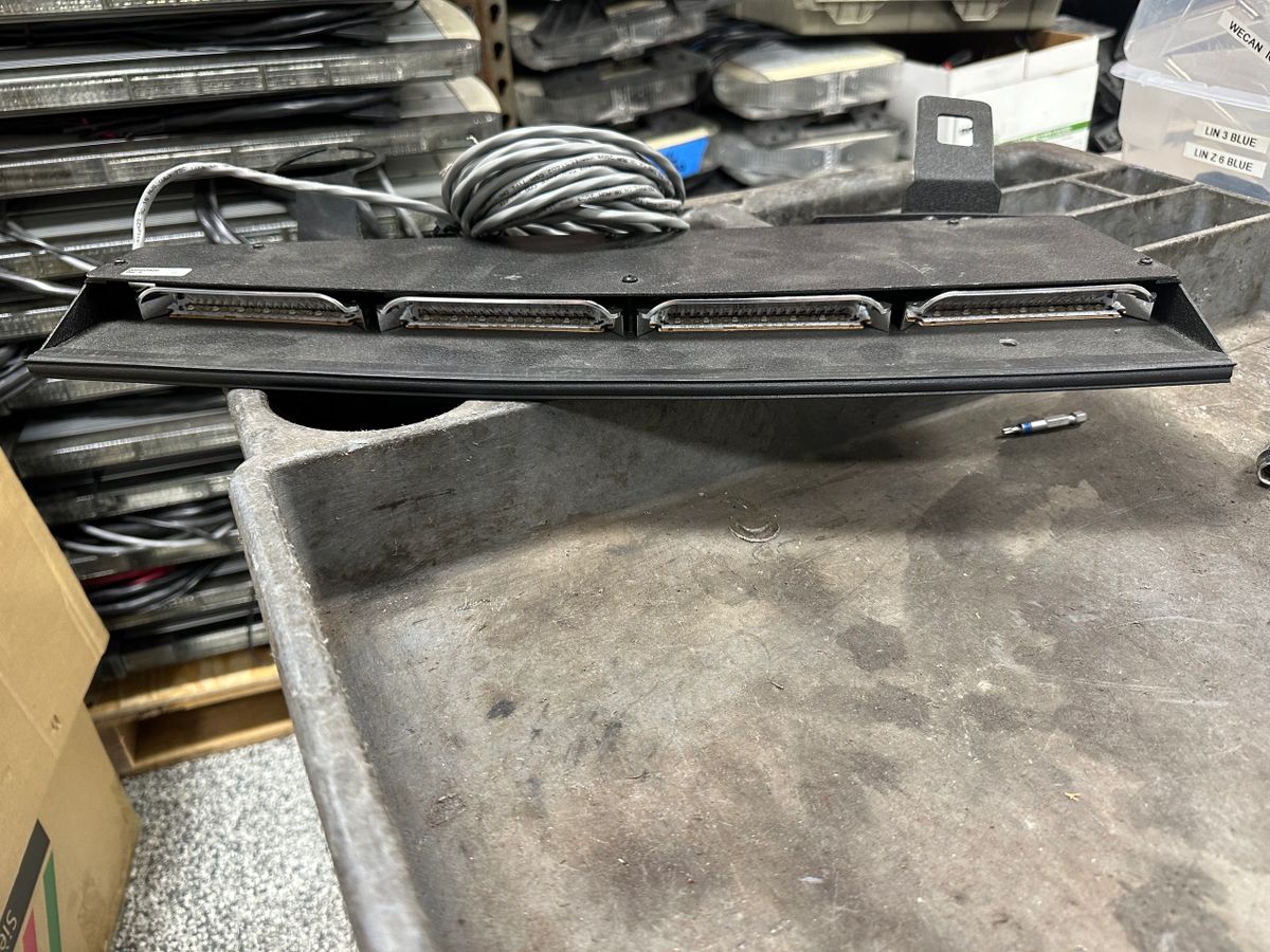 Soundoff Signal Passenger Side Visor Light UNIVERSAL enfwbfpu00 RED ...