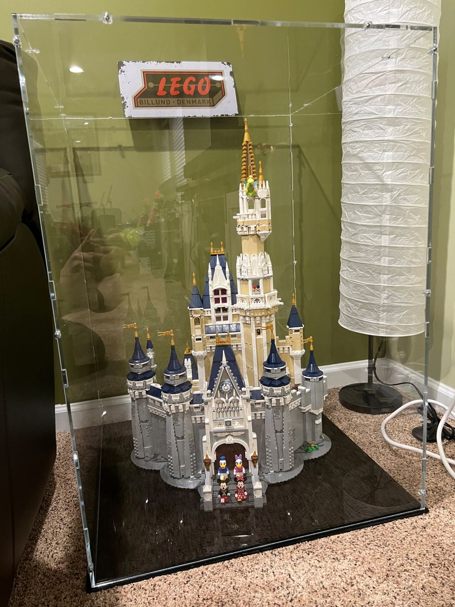 Disney Castle Display Case