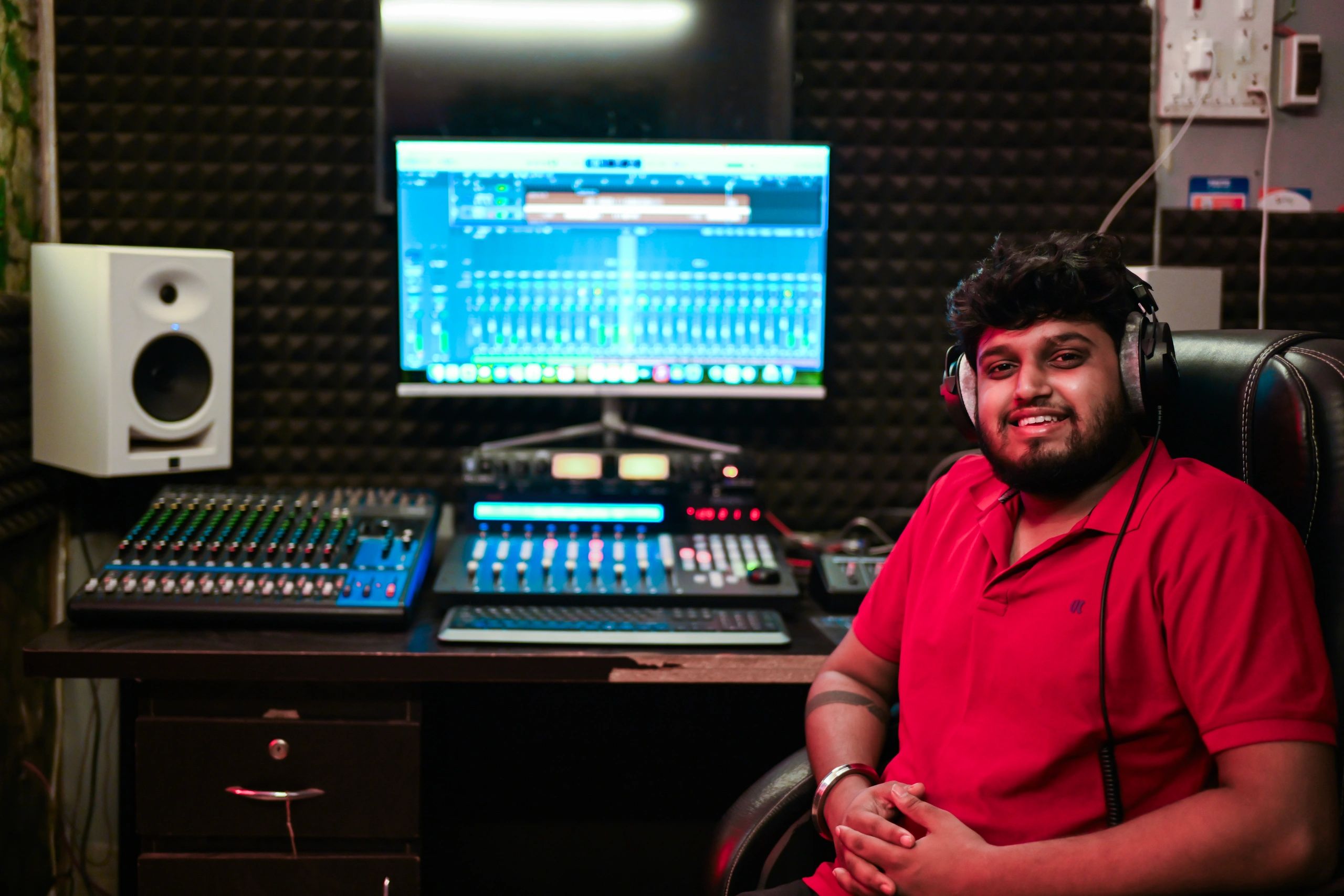 Professional Recording Studio | KURFAAT RECORDS
