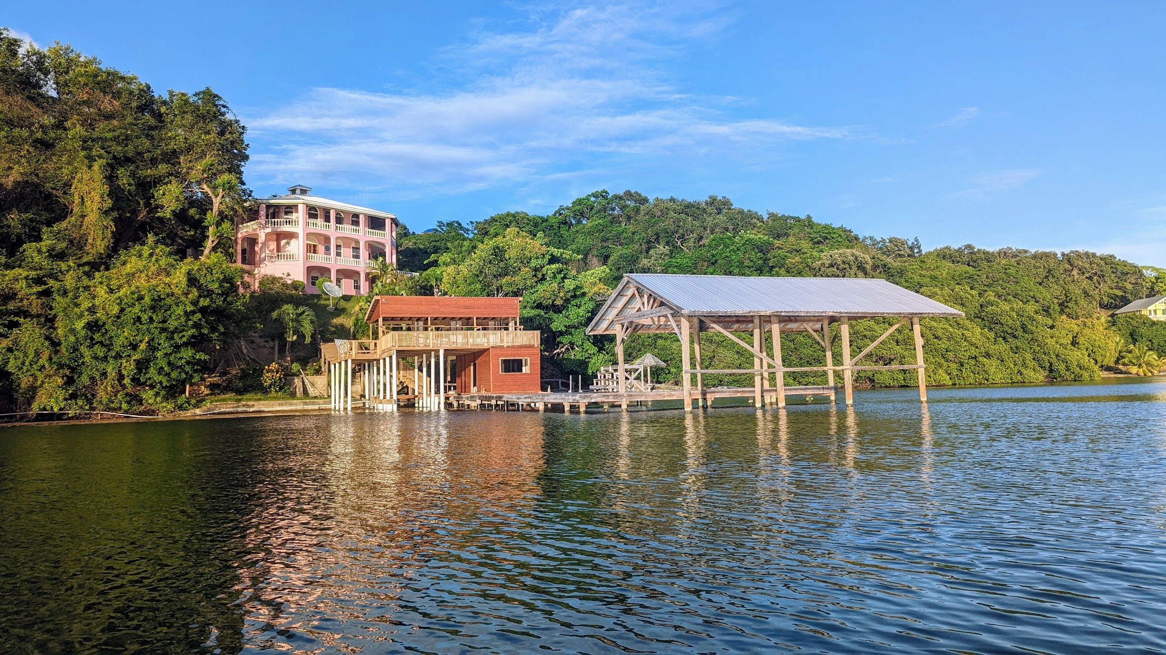 Beach House Rentals - El Palacio Rosa