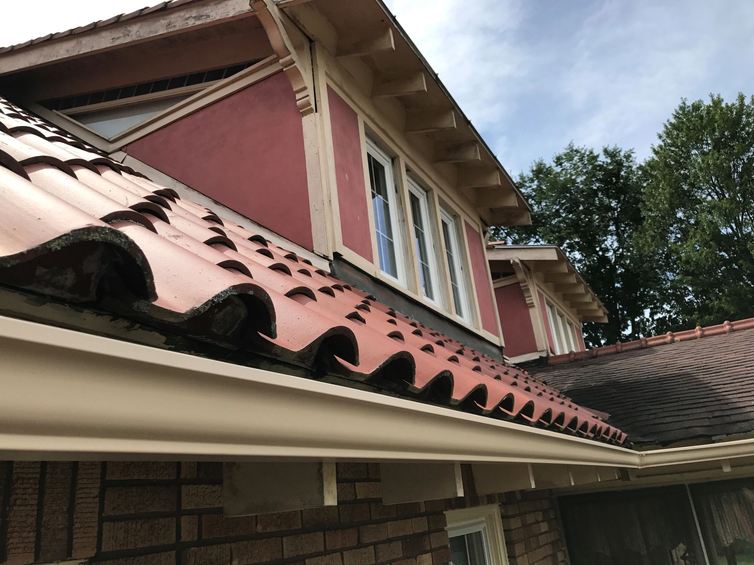 CNY Gutter-Pro - Seamless Gutters - Clayville, New York