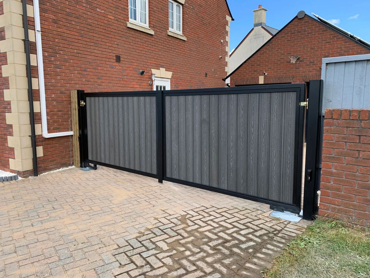Electric Composite Driveway Gate - Pair Swing Gates with posts & automation