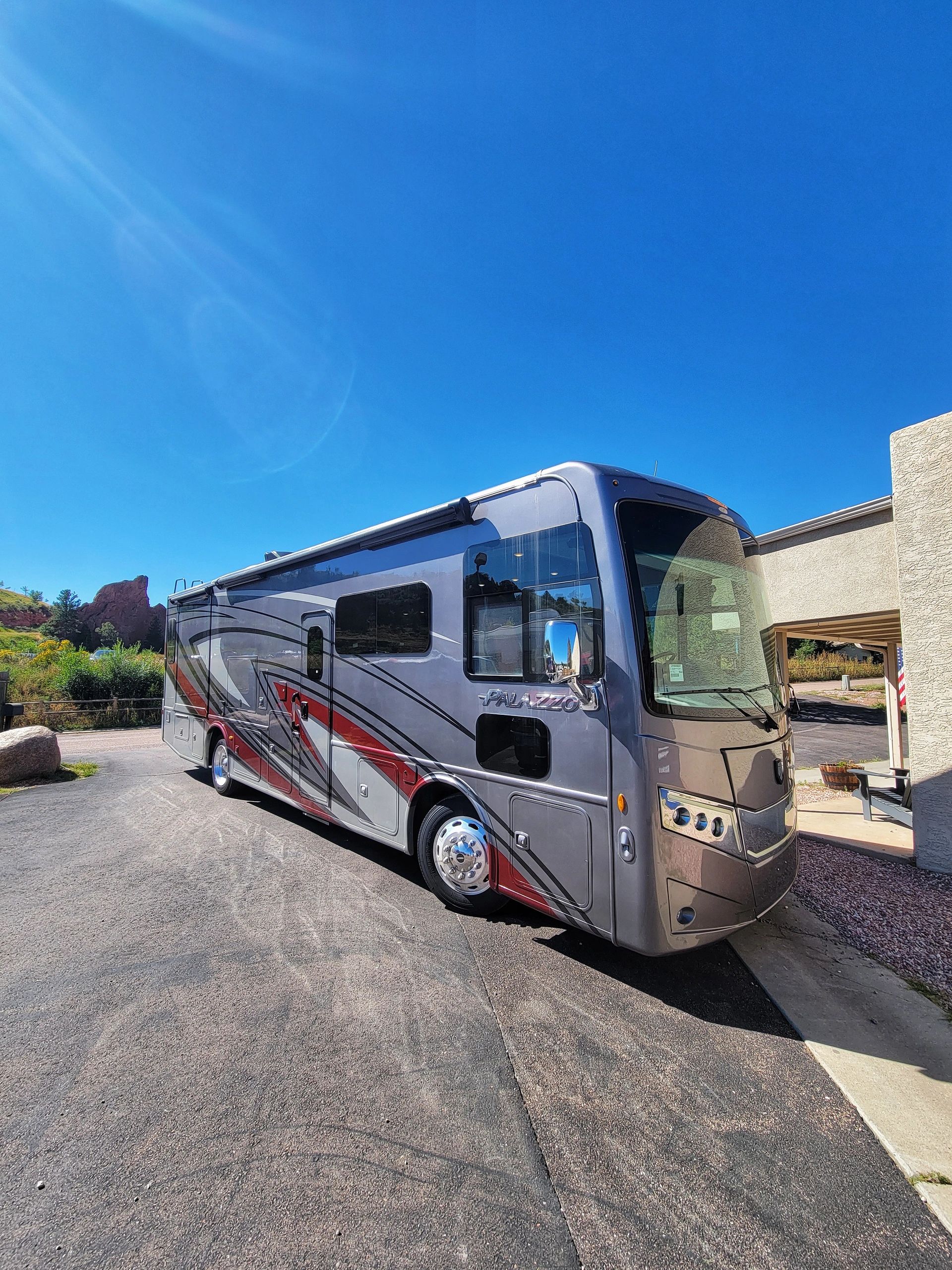 Highalpinerentals - RV Rental, Colorado Vacation