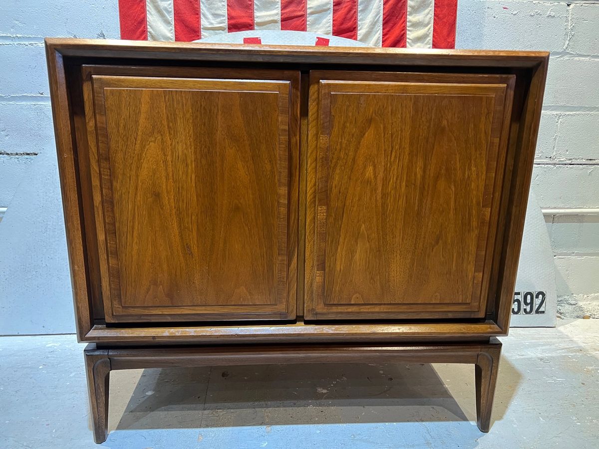 Pretty MCM Media/Storage Cabinet