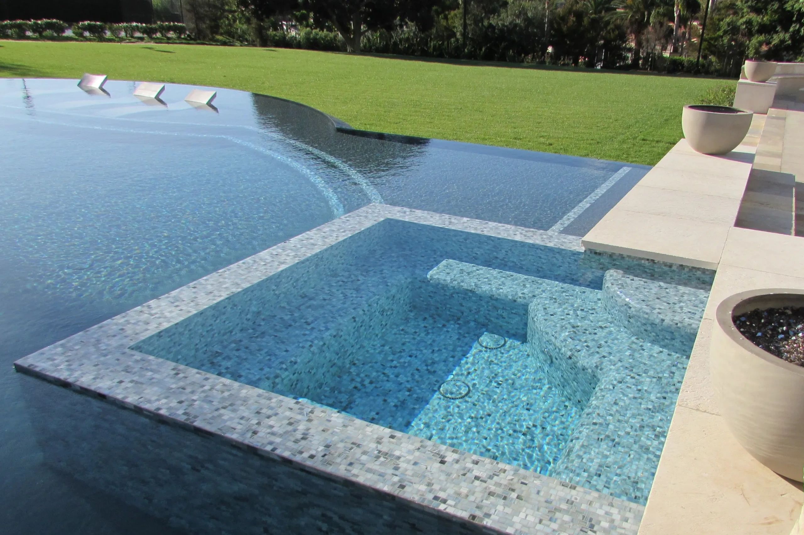 Bennett Pool and Spa Inc.