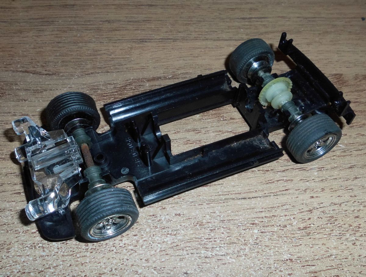 Excellent vintage Ford RS200 rolling chassis rally / touring car