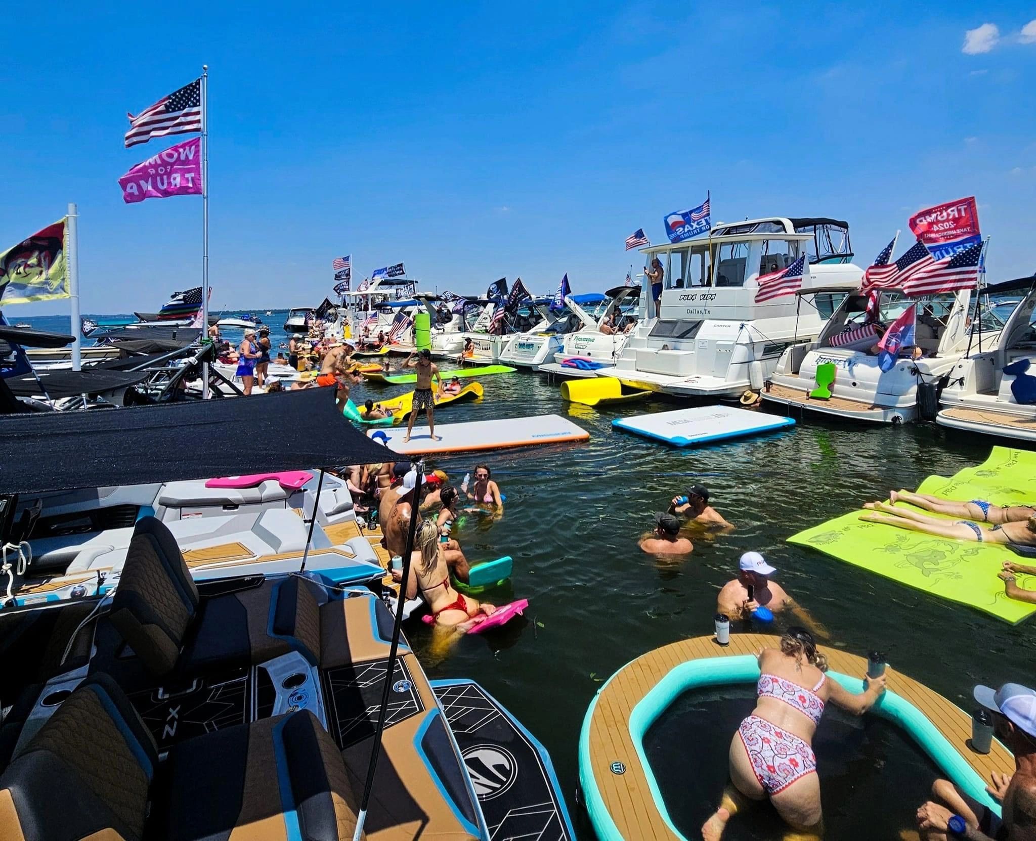 Lake Lewisville Boat Rentals - Your Ultimate Party Boat Rental Destination
