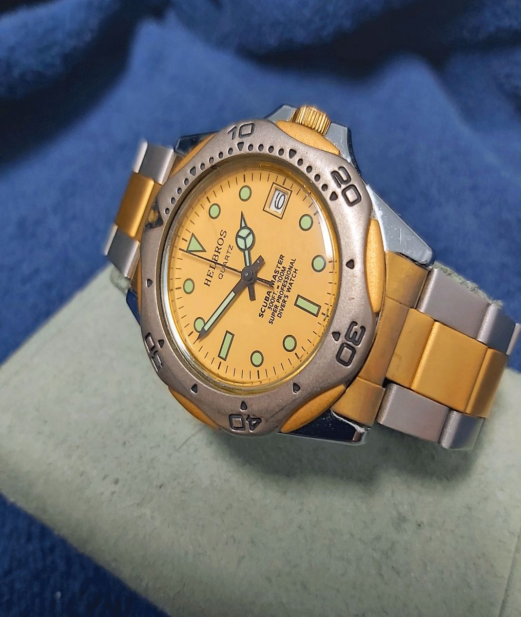 **SOLD** m5663-OJF Modern Helbros Scuba Master Dive Watch