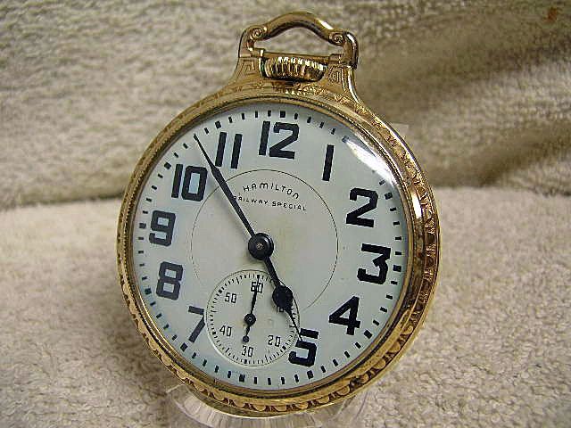 **SOLD** Vintage Hamilton 992B in Model 2 Bar Over Crown Case