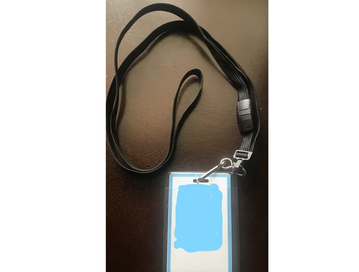 3x4Pre-punched Badge Holder and Breakaway lanyard