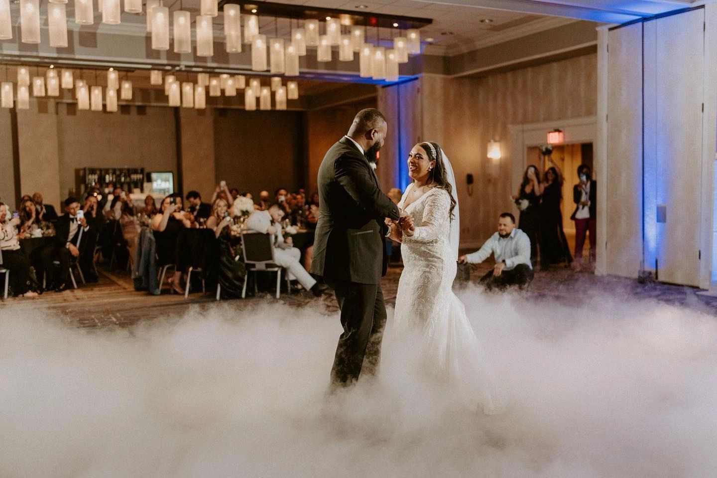 Party With GQ - Wedding DJ, Cloud Dancing