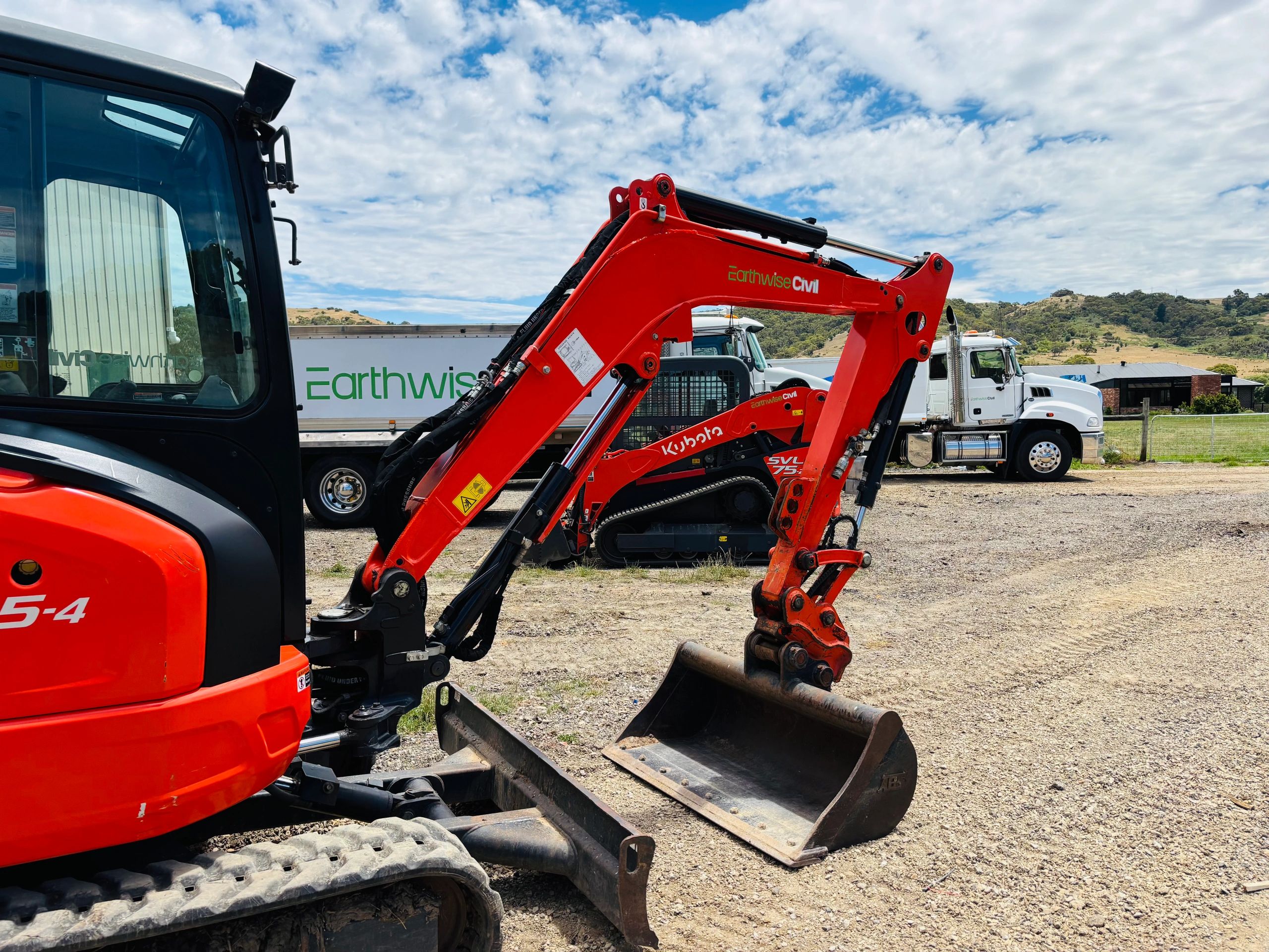 Earth Moving Contractors | Excavation Services | Vegetation Clearing