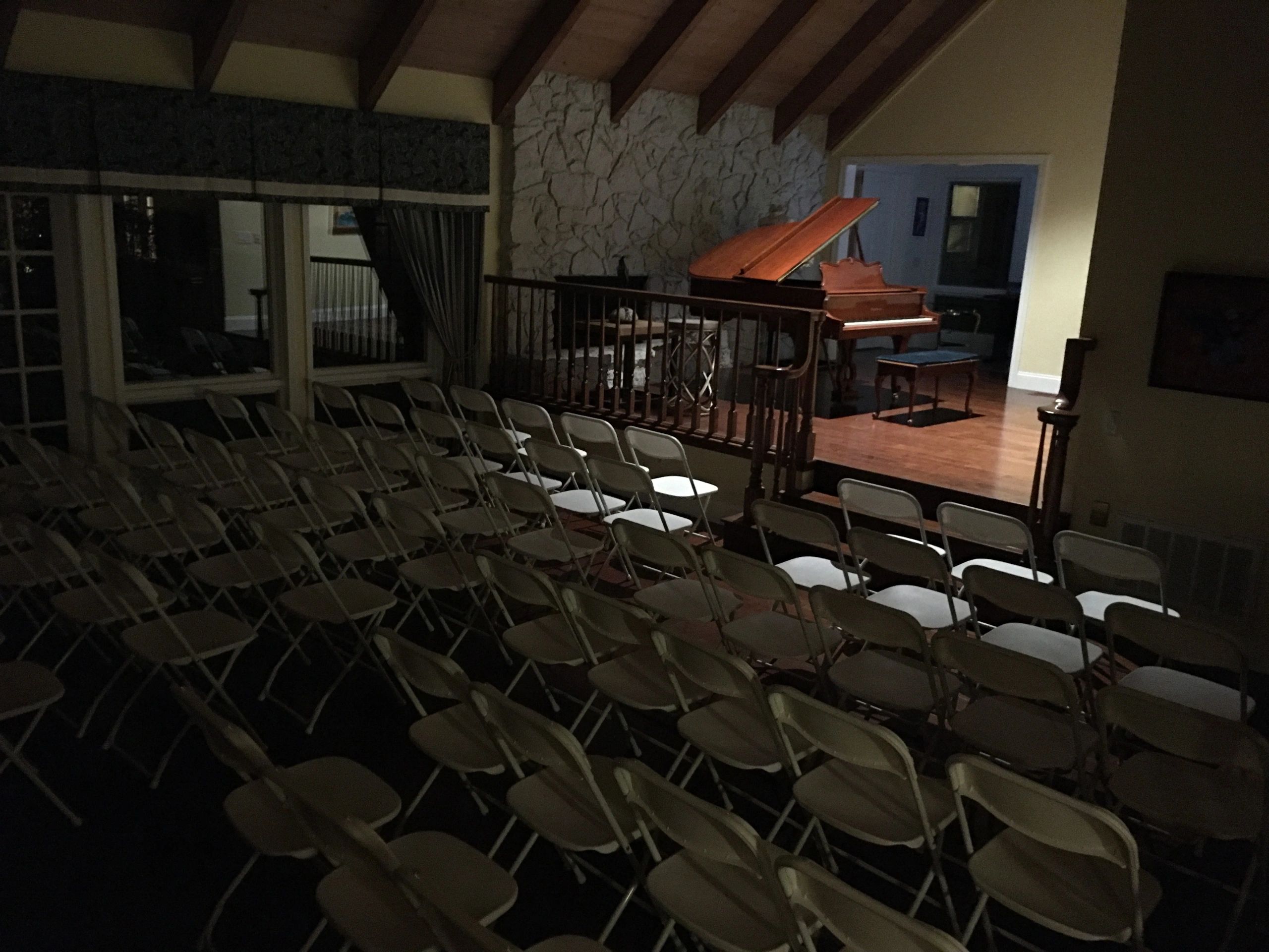 House Concerts - Theater 5150