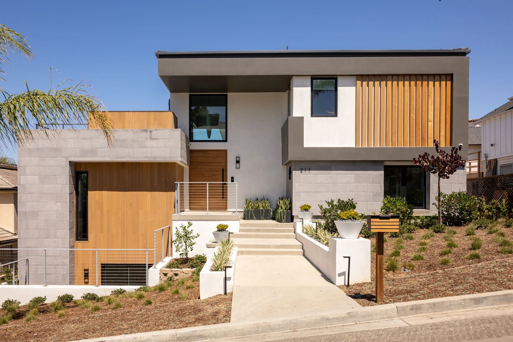 Explore OC Real Estate