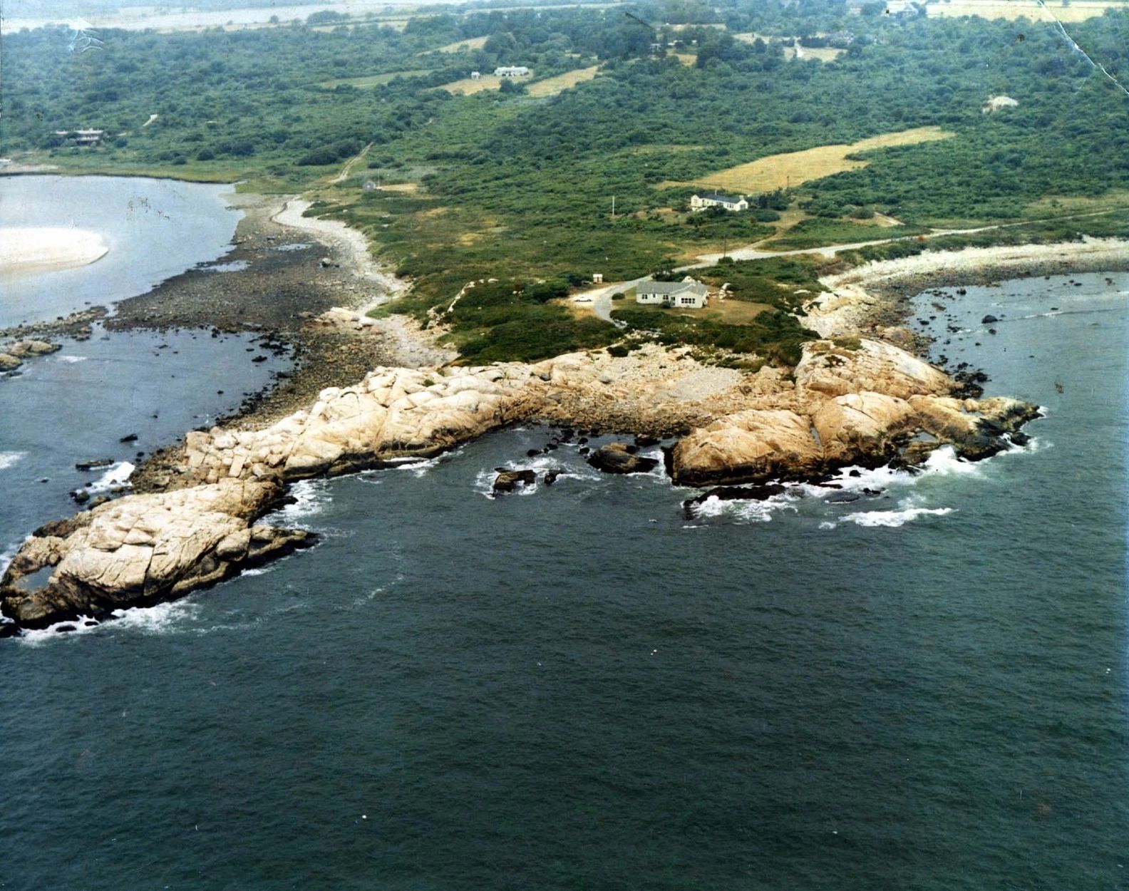 HOME [whalerockpoint.com]