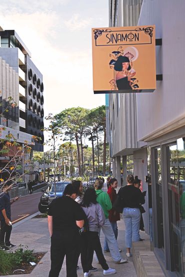 Sinamon - Cinnamon Buns, Croissants, Coffee, Juice