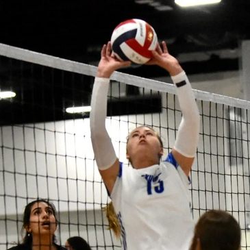 Ella Currie Volleyball Recruit