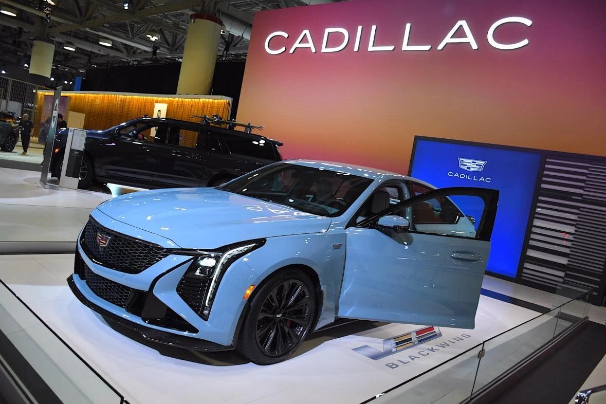 Cadillac CT5-V Blackwing 2025: la Cadillac moderne qui fait rêver