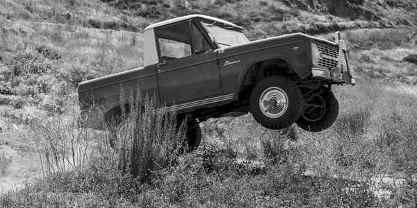 HOME | Bronco Club Of America