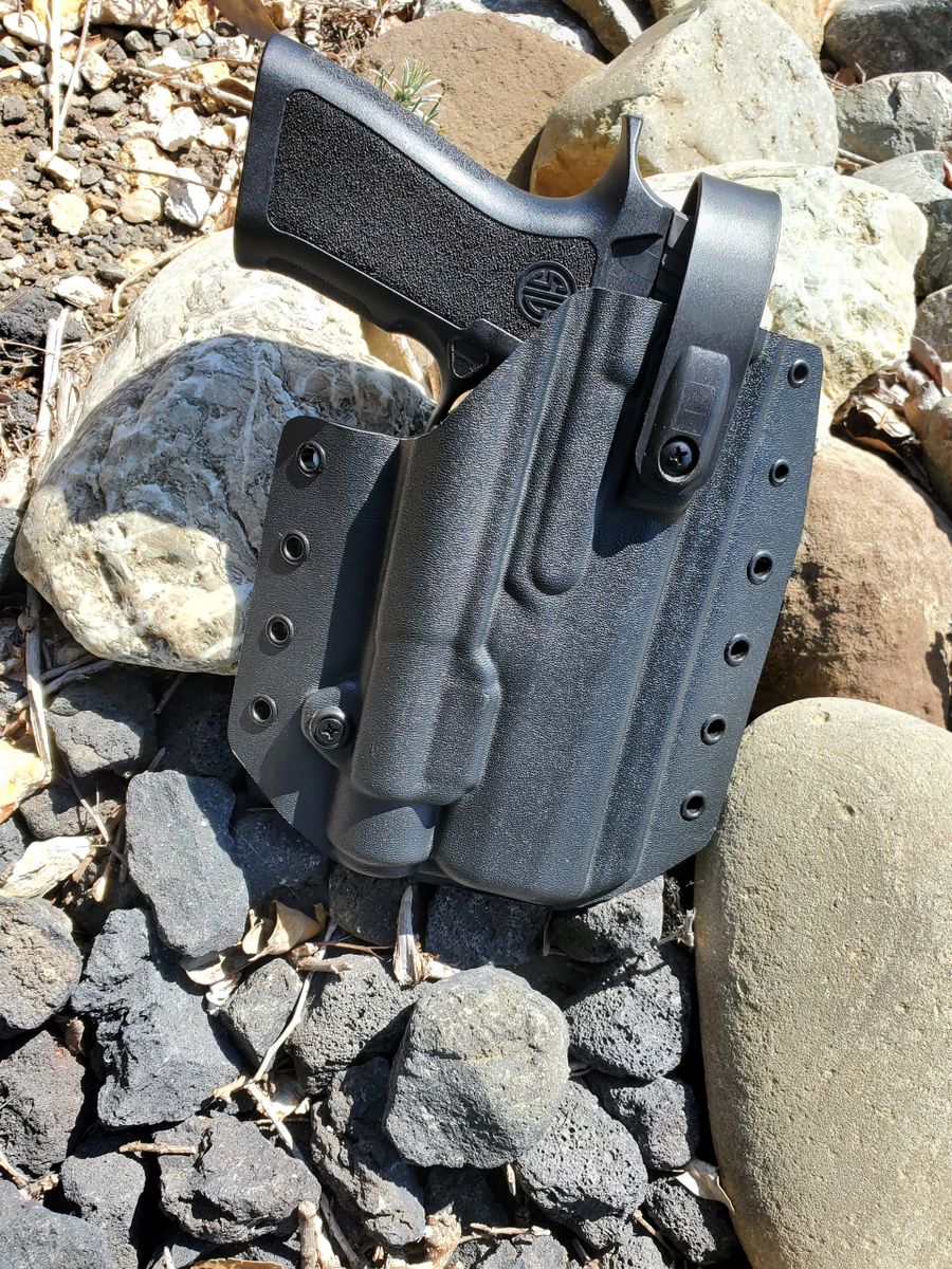 10-8R OWB Kydex Gun Holster W/Level II Retention Hood, Glock/Sig ...