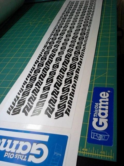 Frogger Tire Tread Kickplate Decal