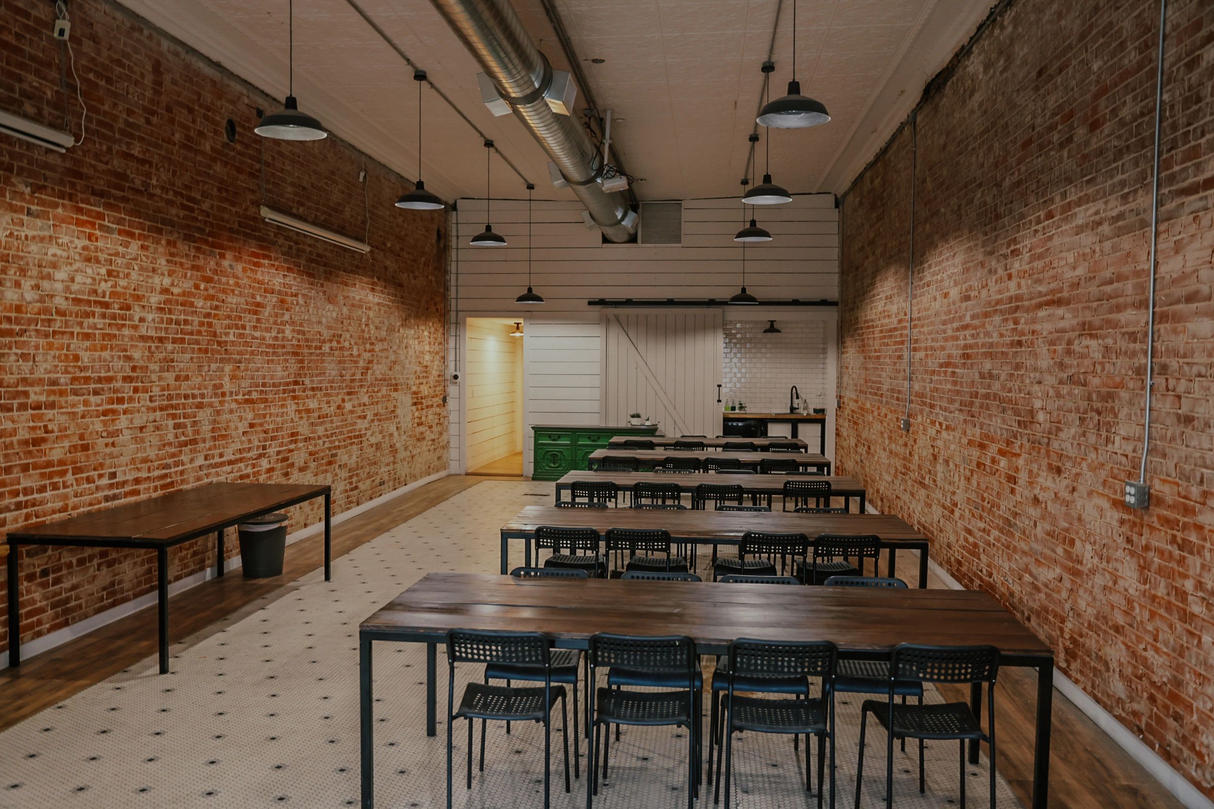 Charming Event Space for Memorable Gatherings