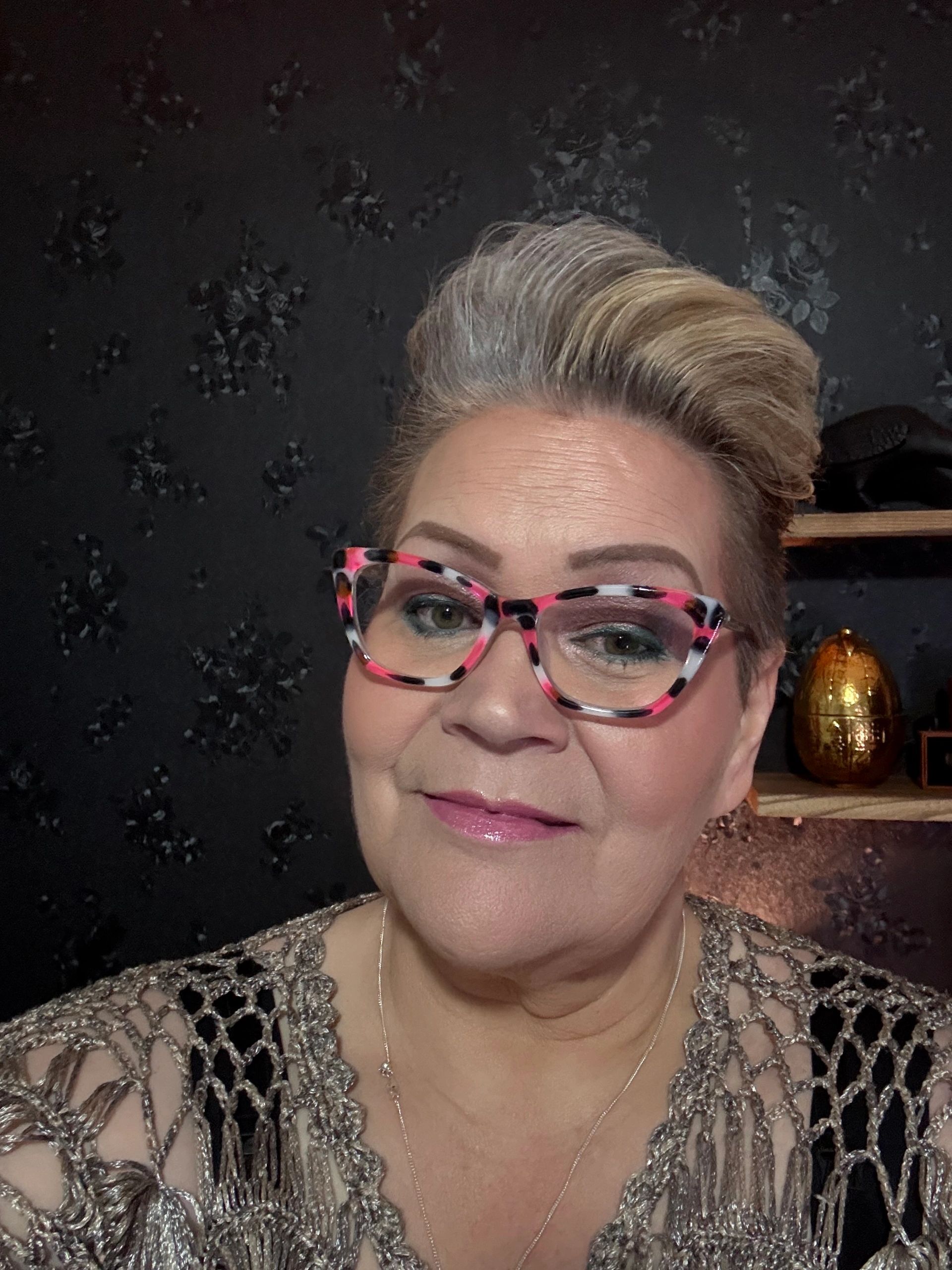 Ask Kj - Psychic, Teacher, Clairvoyant