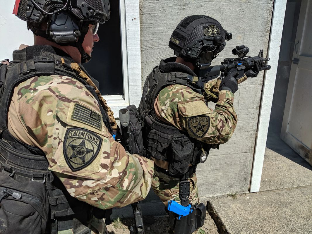 Photos - AR-15 style rifles in military and police service | Page 14 ...