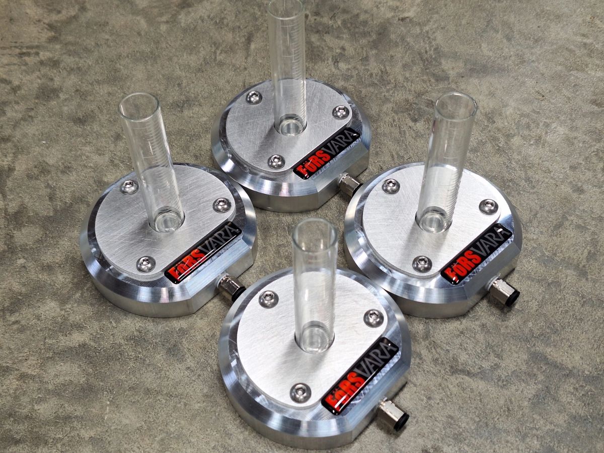Precision water level set for leveling your corner balance scales