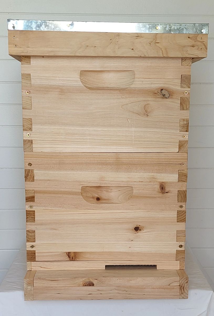 Full Hive with Screen Base Board