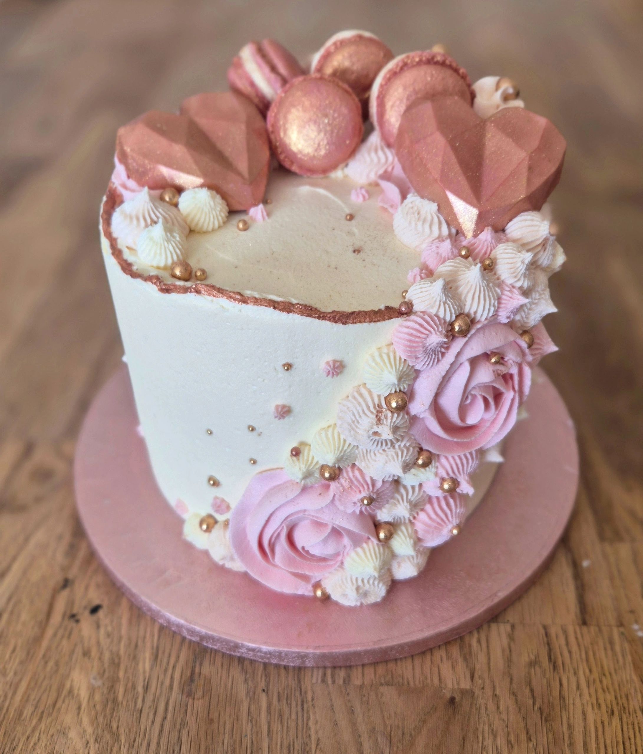 Mrs H's Cakes - Cake Gift Box, Letterbox Cake, Cakes to Order