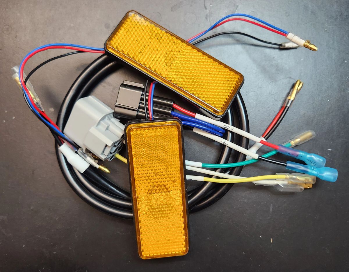 Blinker Wiring Kit (Amber)