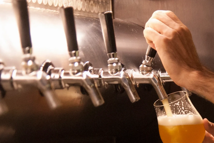 Welcome [tinytapmobilebar.com]