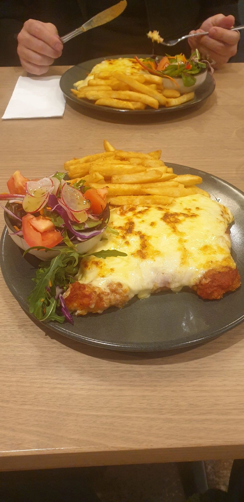 REVIEW 46, KELLY'S HOTEL, CRANBOURNE