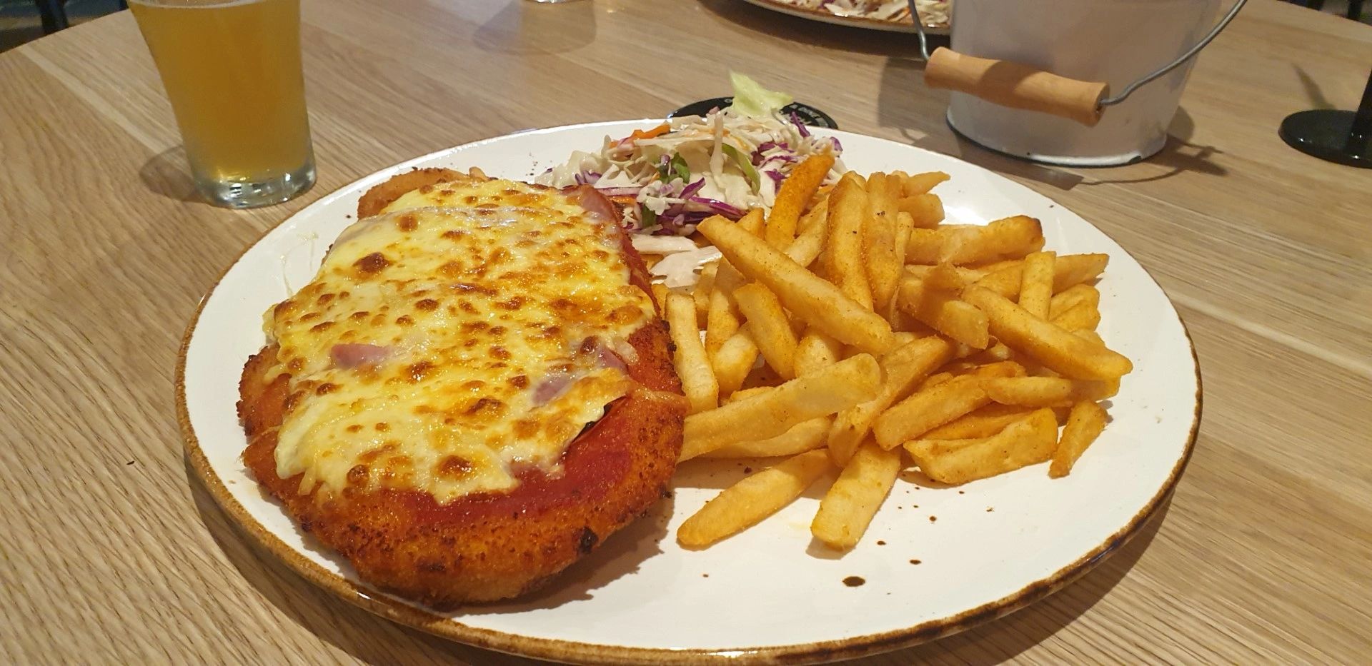REVIEW 16, THE COACH, RINGWOOD
