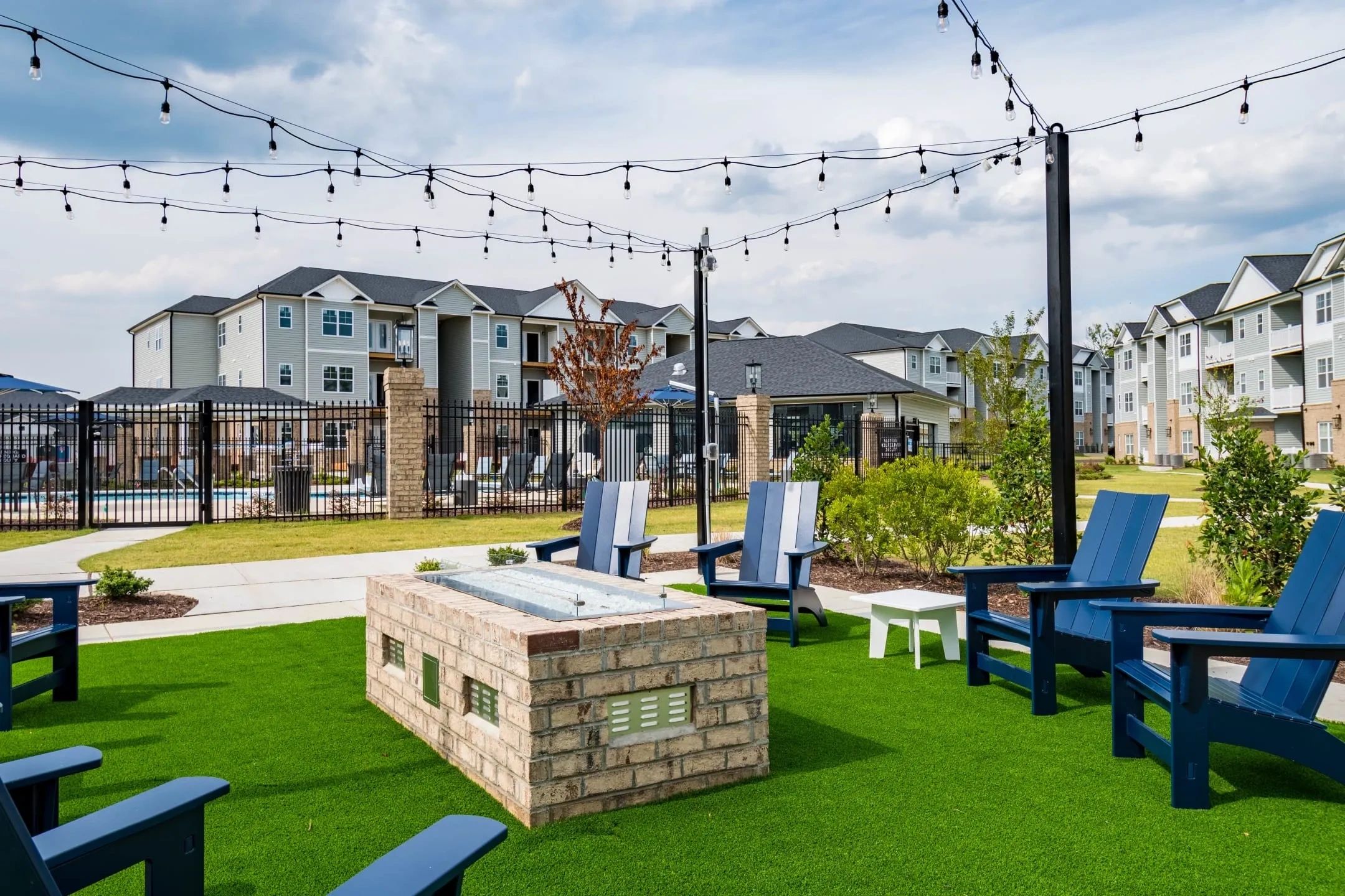 Live at Caviness and Cates