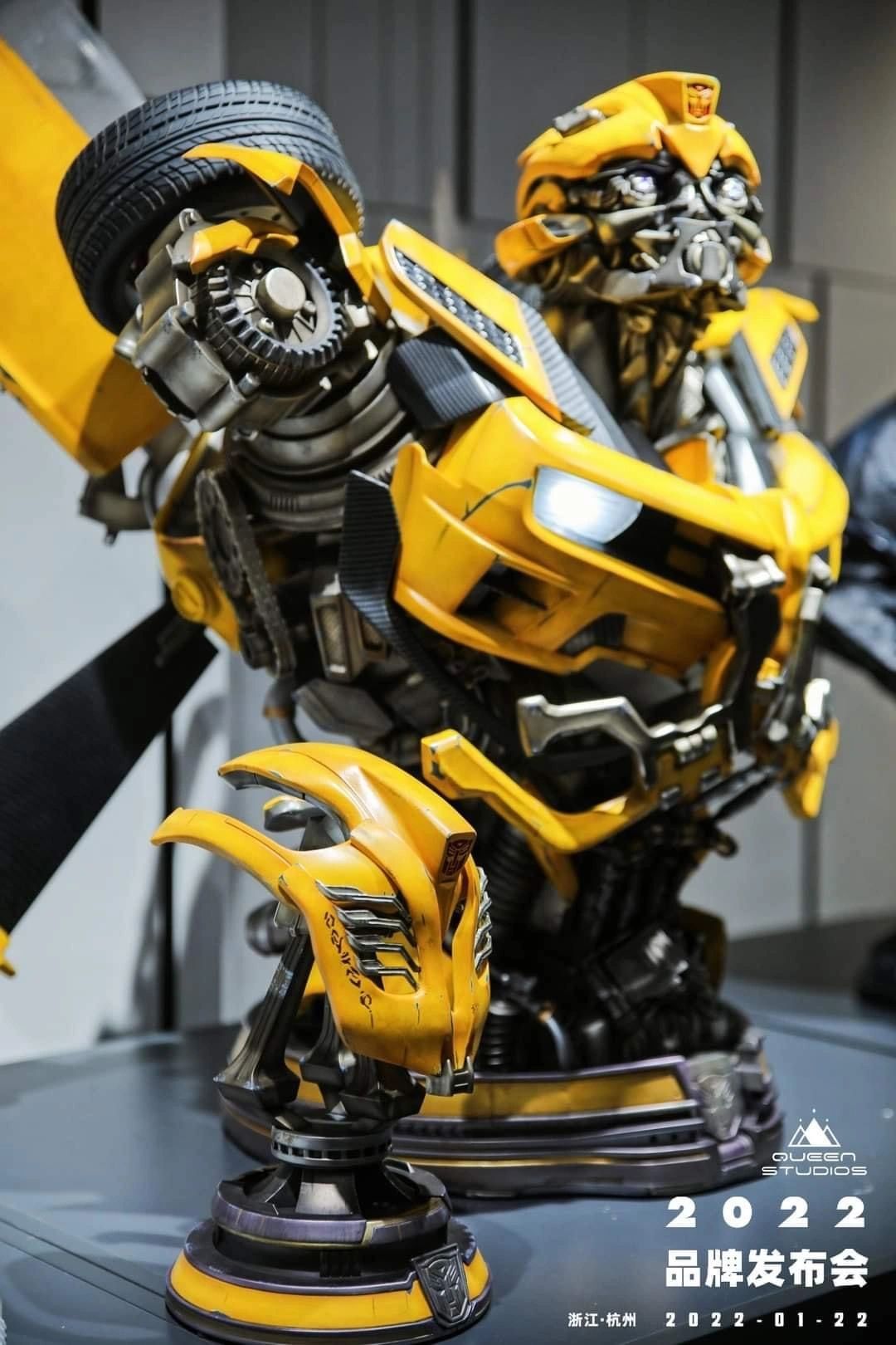 Queen Studios Bumblebee bust