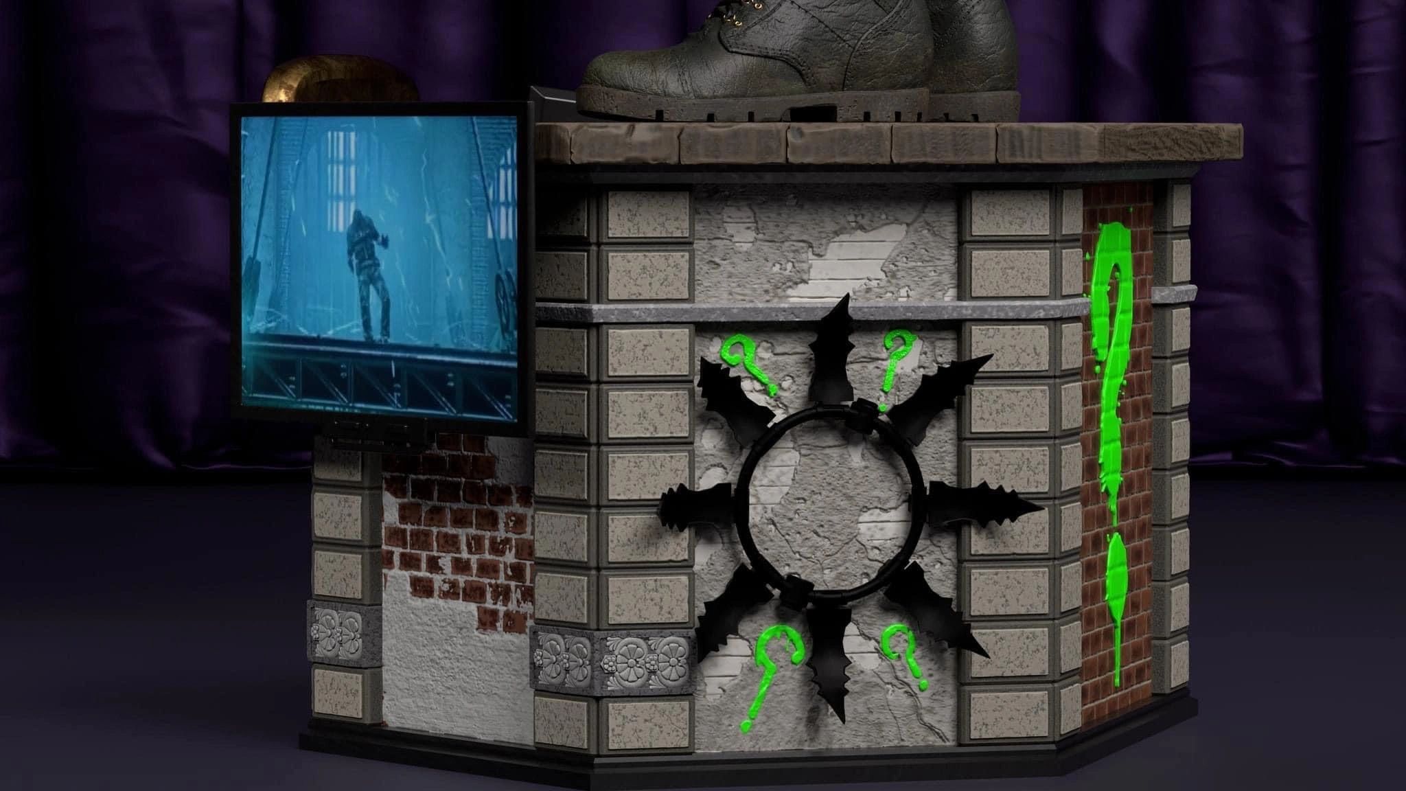 Custom Arkham Riddler Statue