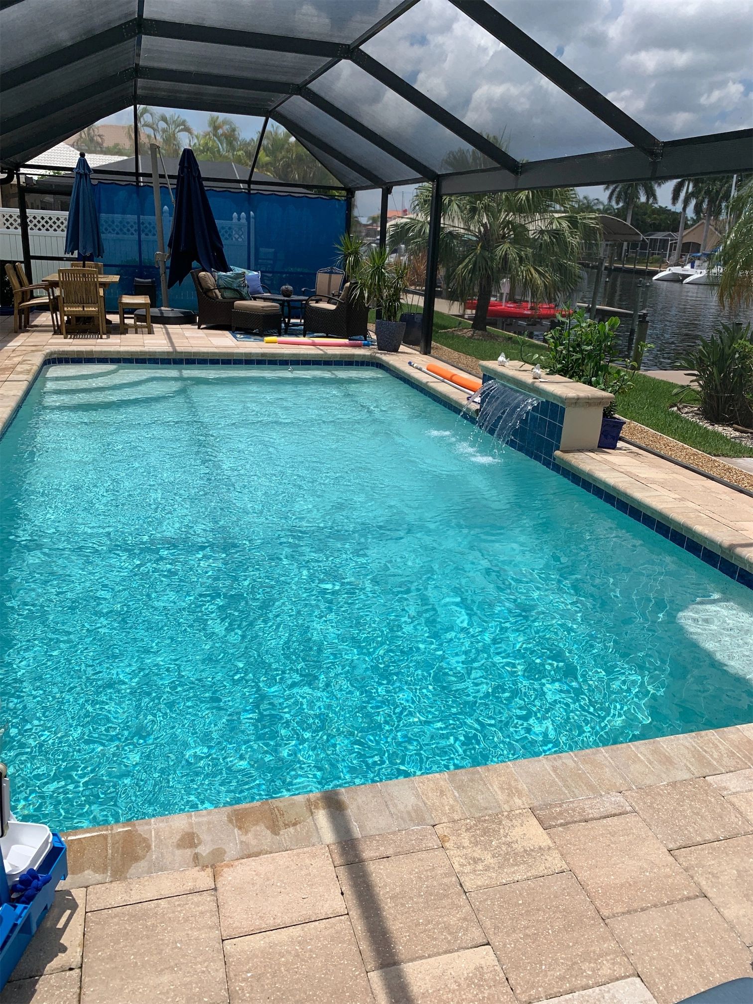 Pool Service - Sapphire Complete Pool Care