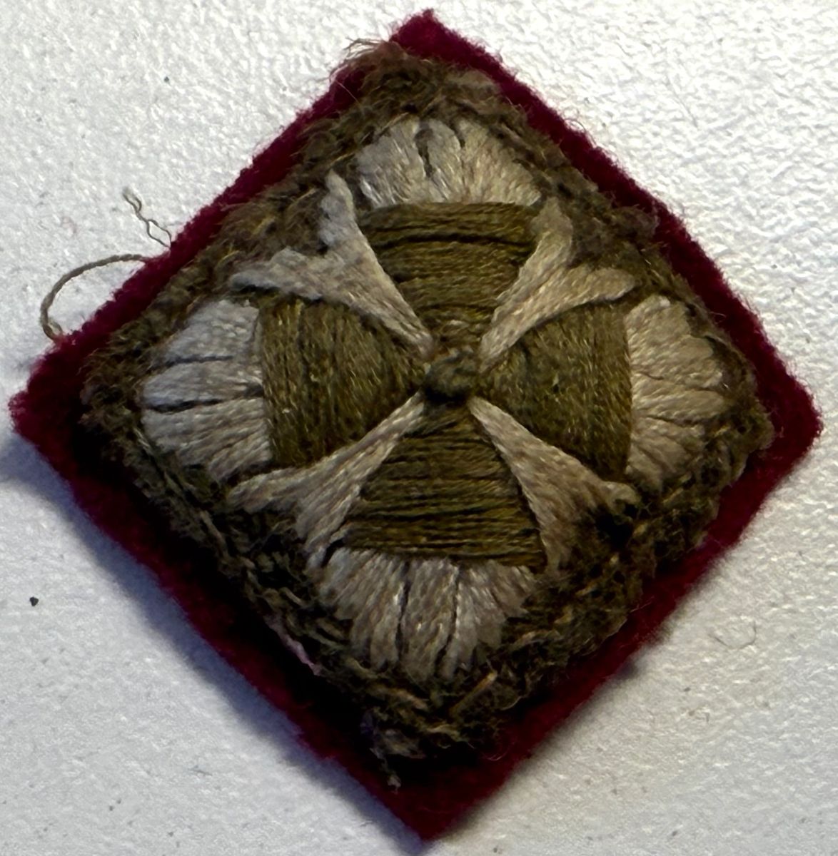 British Military Issue Maroon Backed Officers Fabric Pip Uniform Rank ...
