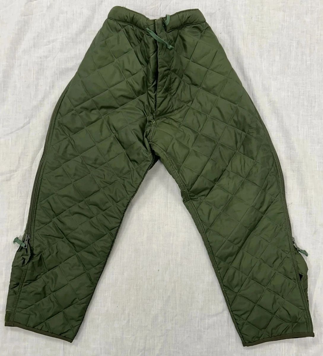 British Military Issue Green Extreme Cold Weather Trousers Liner