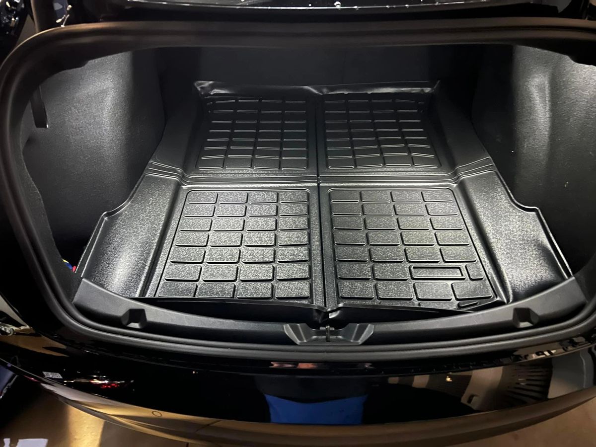 Model 3 Trunk mat