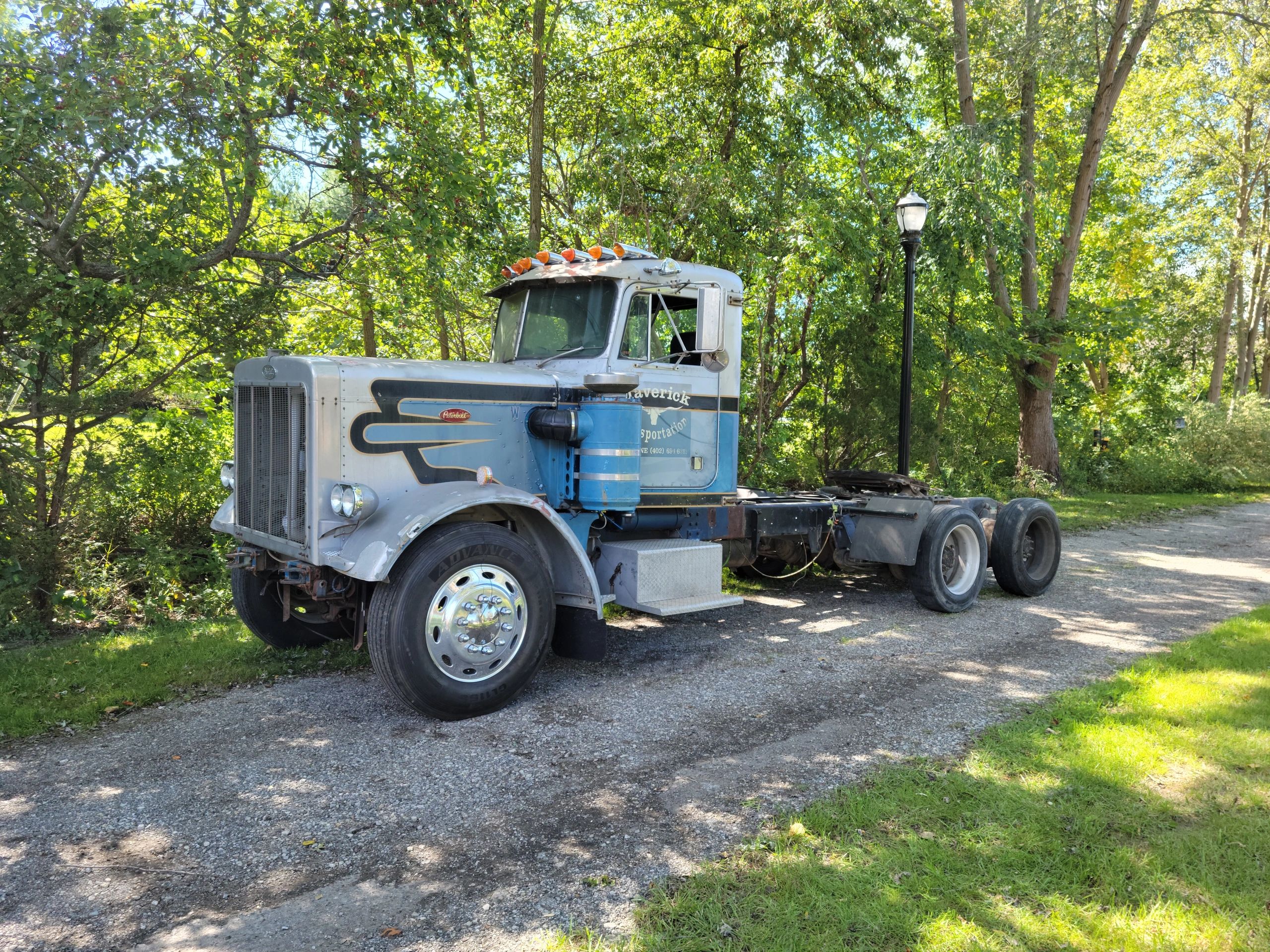 1974 Peterbilt 359 Short Hood