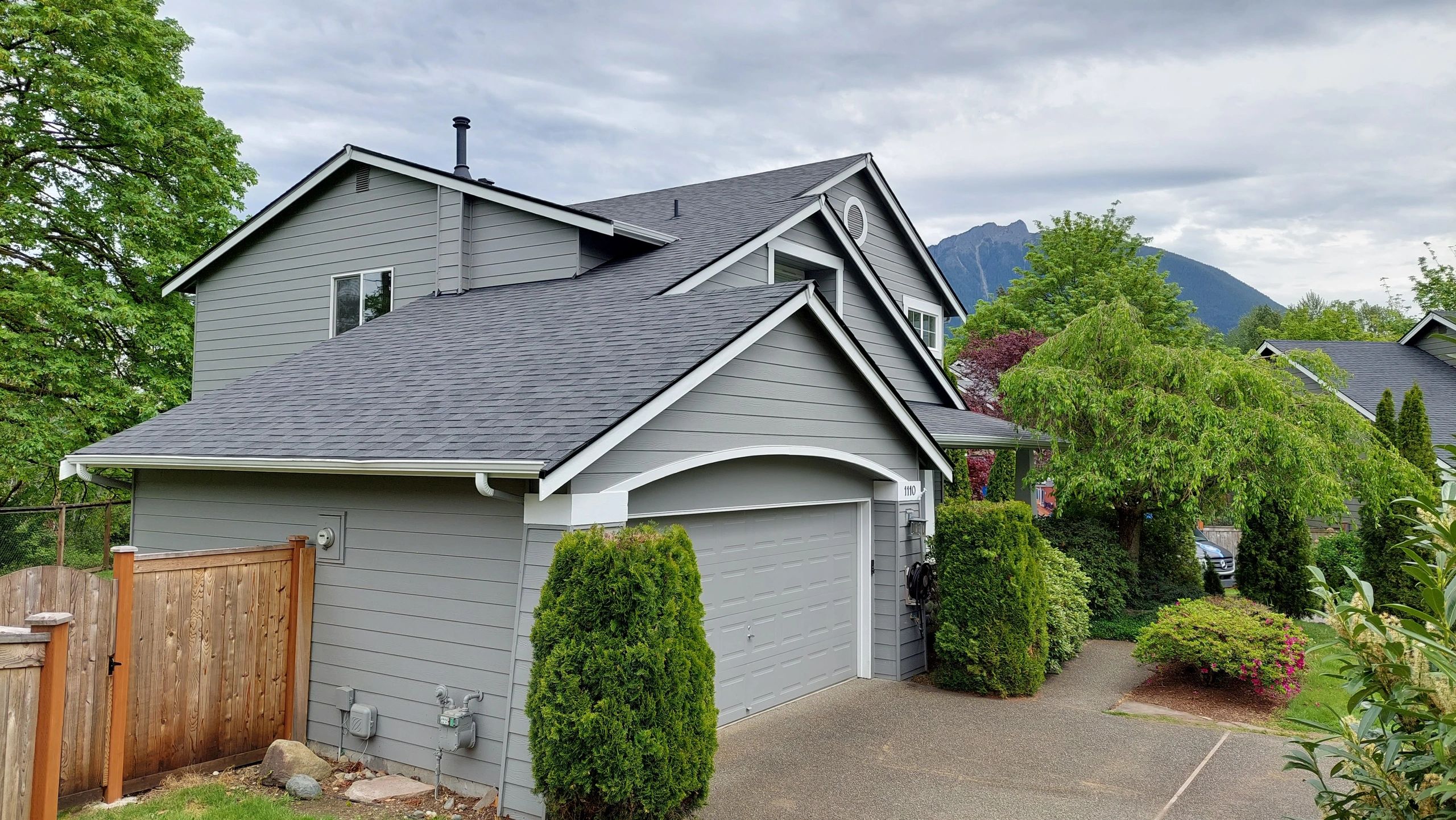 Home [roofingservicenw.com]