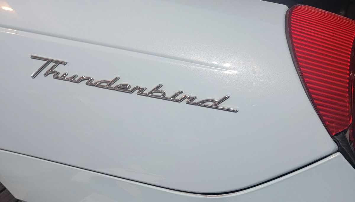 Thunderbird quarter panel script left or right