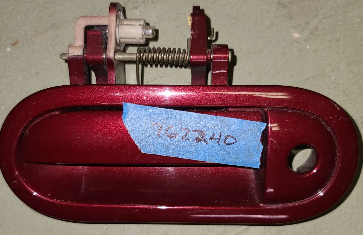 Exterior Door handle drivers side