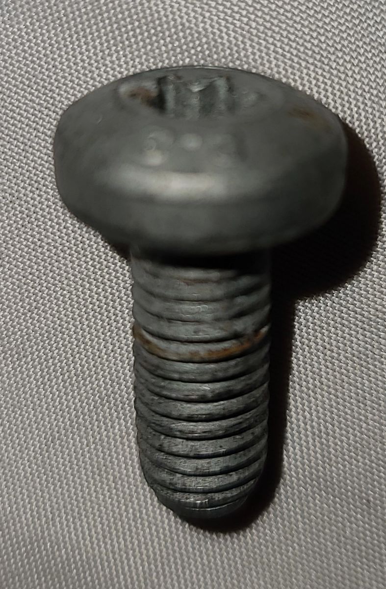 Hardtop T40 Torx mounting screw